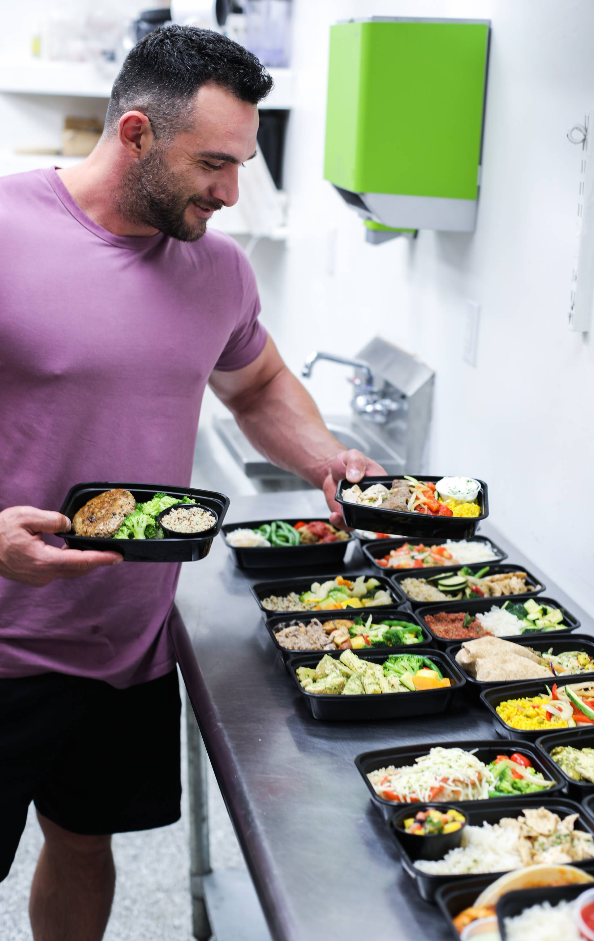 CUSTOM MEALS PLEASE CALL OR TEXT (561) 414-9994 - Go Healthy Meal Plan